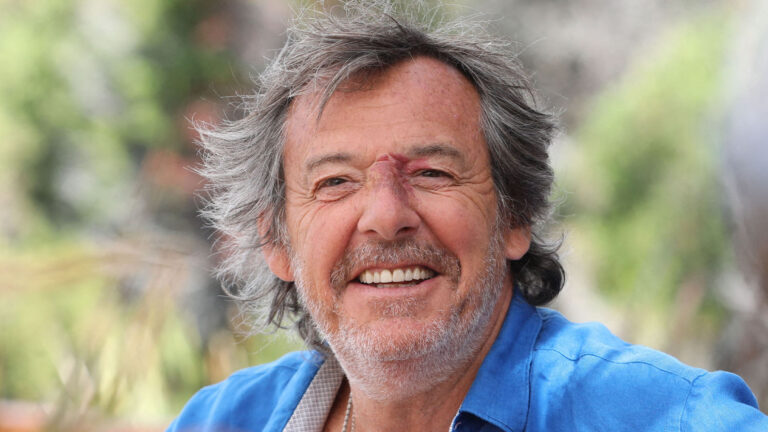 Jean-Luc Reichmann réaffirme sa passion pour le rugby avec un message ...