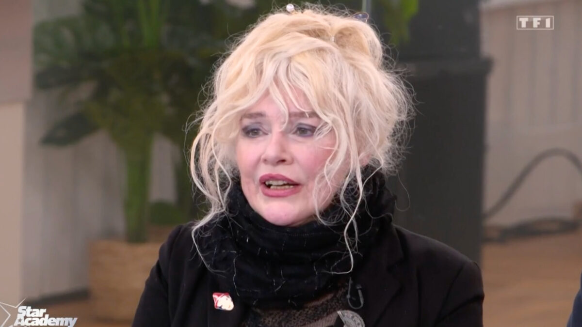 “Ils sont en retard” : Armande Altaï juge le niveau des élèves de Star ...