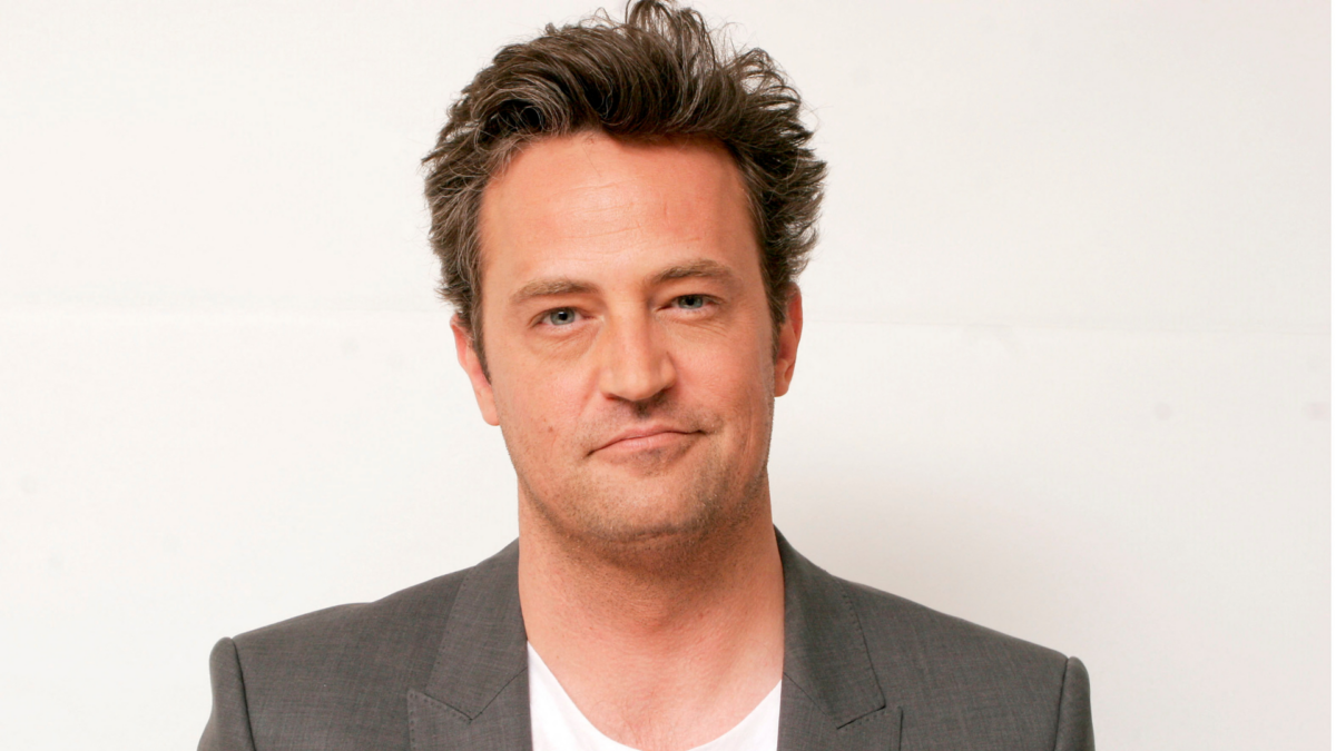 Friends : les fans outrés par l’absence de Matthew Perry lors de l ...