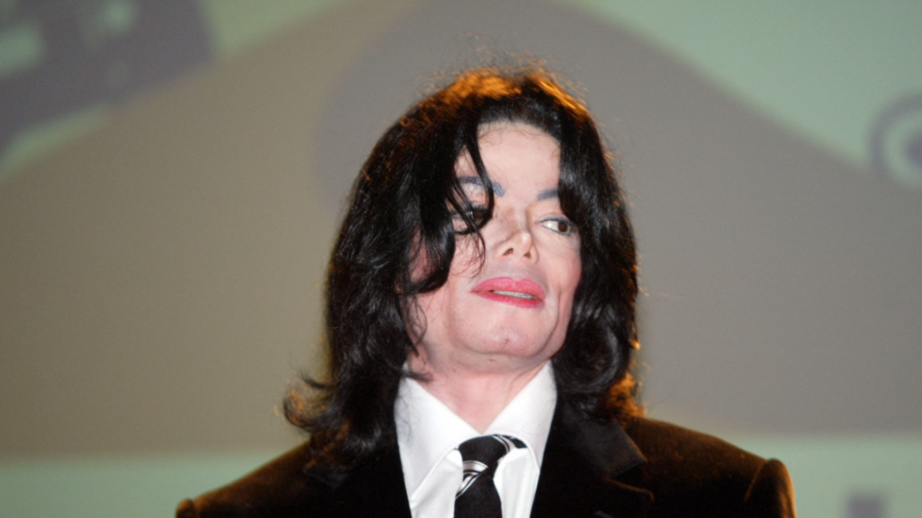 Michael Jackson : le roi de la pop a laissé 500 millions de dollars de ...
