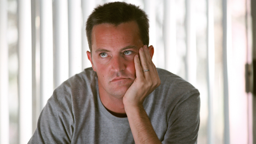 Un an après la mort de Matthew Perry : sa fondation plus utile que ...