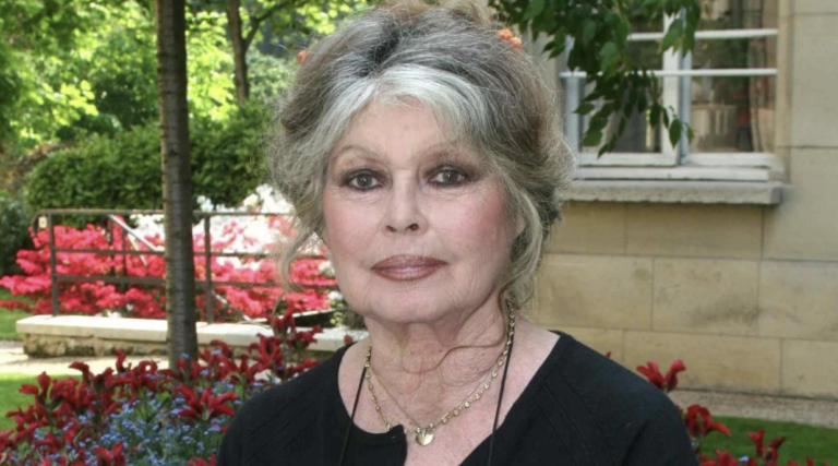 Annoncée morte, Brigitte Bardot sort du silence : “Quel est l’imbécile ...