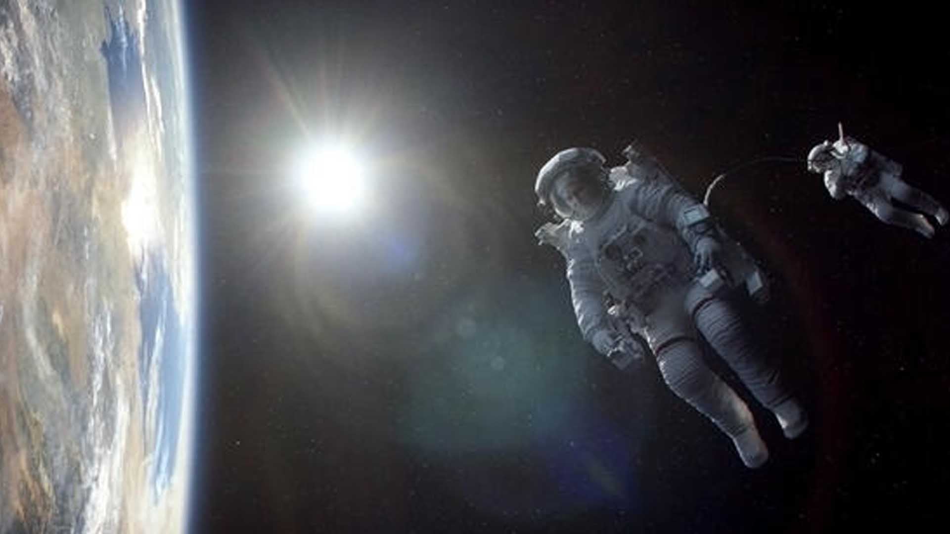 Gravity (Arte) - Comment Alfonso Cuarón a réussi à recréer le vide ...